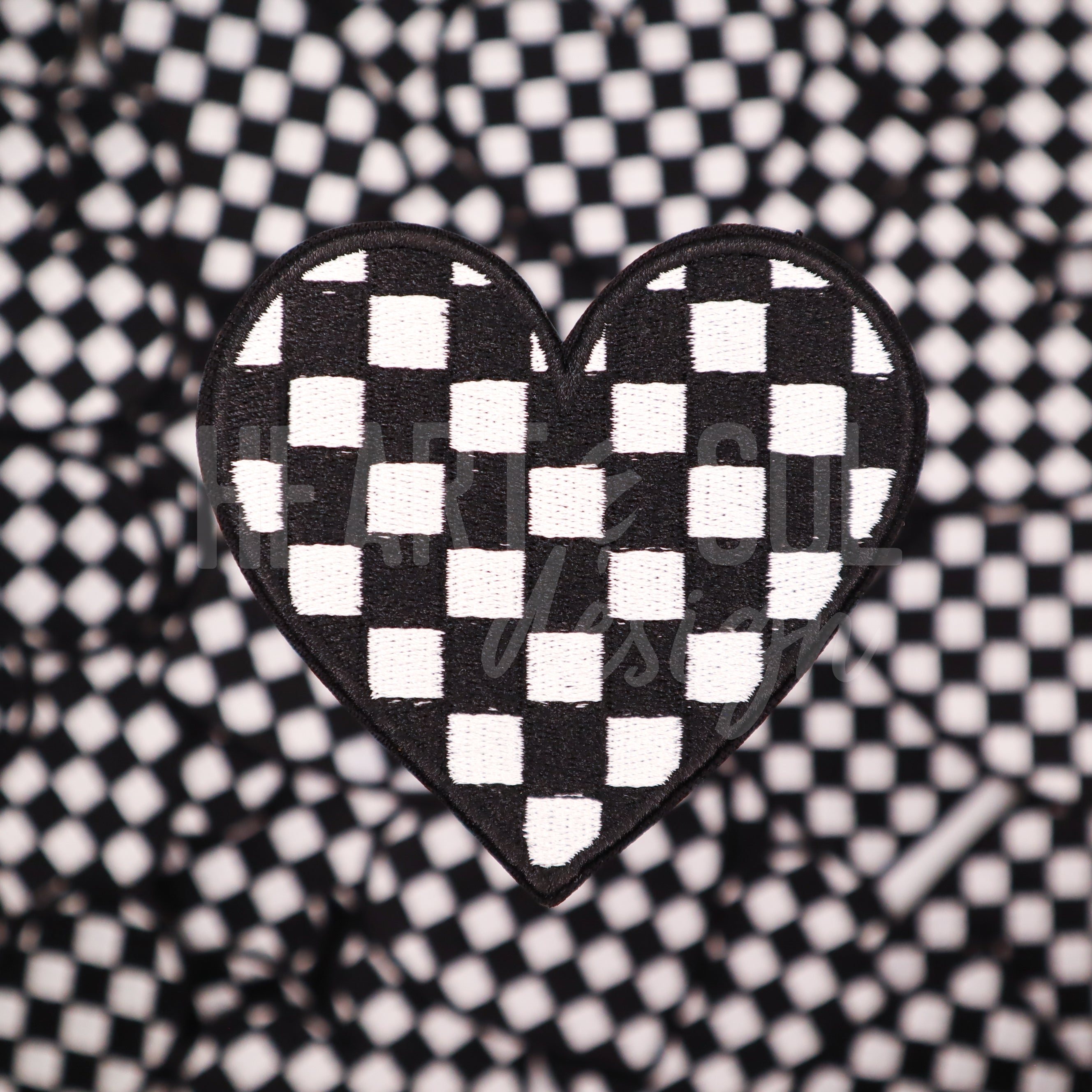 CHECKERBOARD HEART patch – heart & sol design